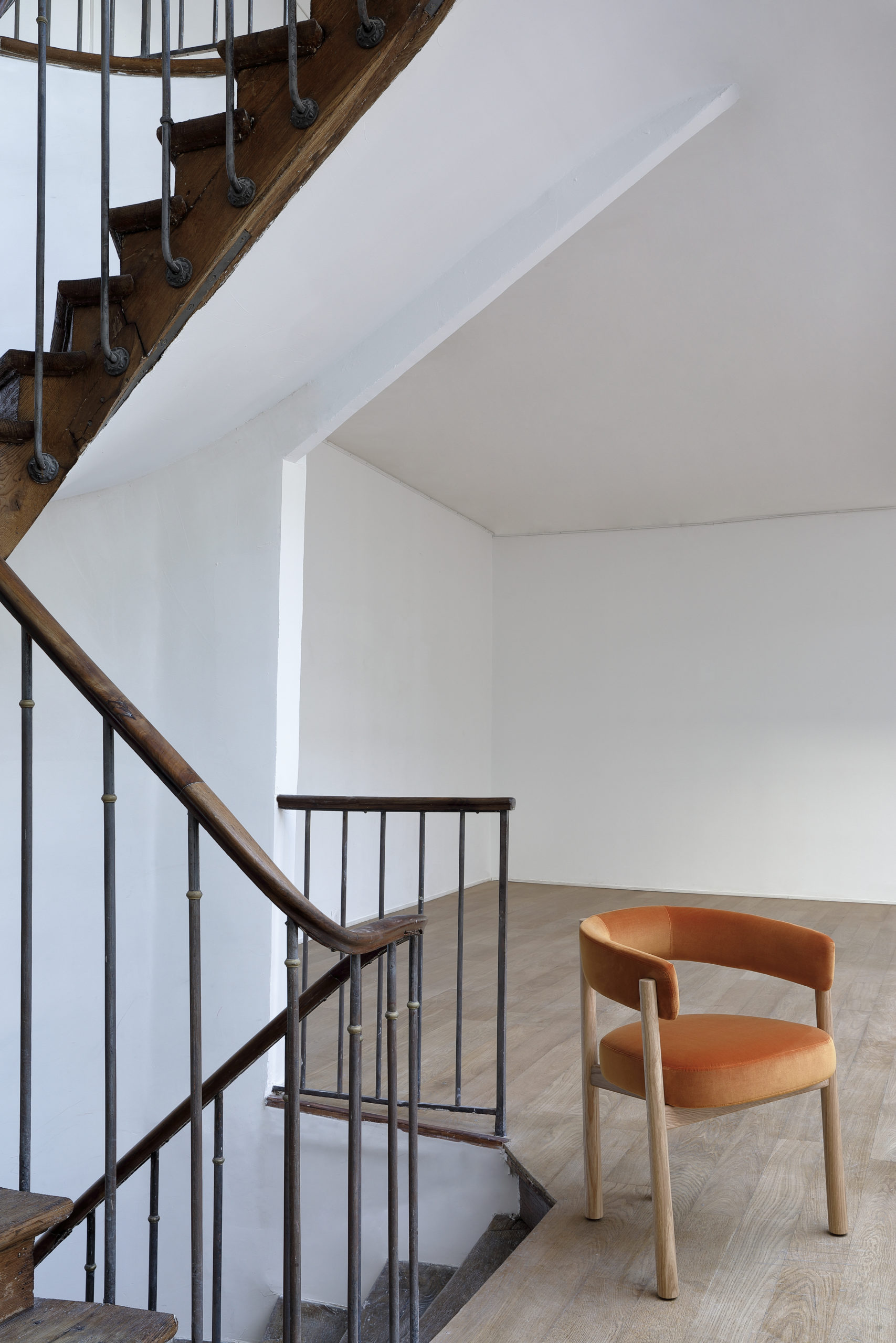 Dalya bridge chair – Coedition